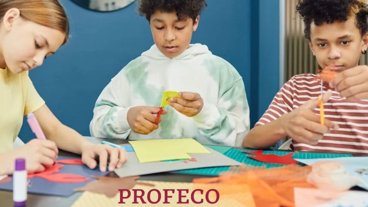 Regreso a Clases 2025: este es el mejor pegamento líquido para volver ...